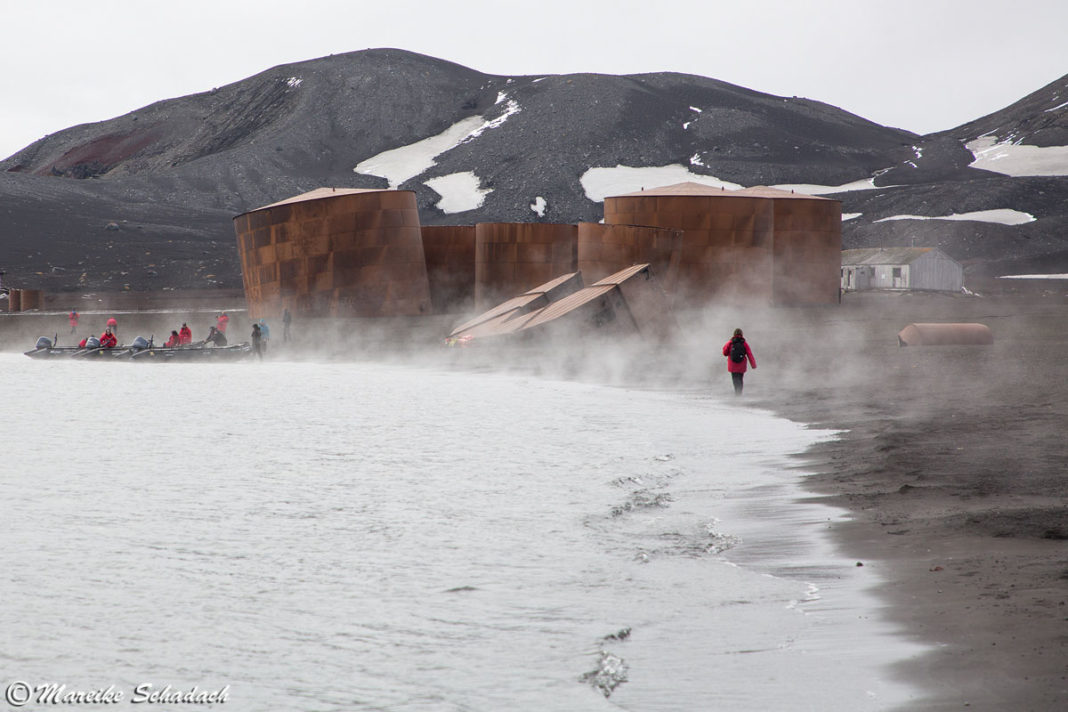 Deception Island – Lost Place in der Antarktis | Fernweh-Motive
