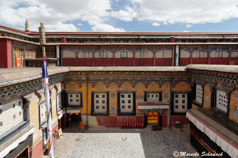 Tibet - die versteckte Bibliothek im Sakya Kloster | Fernweh-Motive